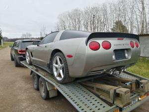 Pelēks Chevrolet Corvette 1998 Plungė, ar dzinēja tilpumu 5.70 L un nobraukumu 197 tūkst. km par 13500 €, foto 6 vietnē AUTOMOTO.COM.LV