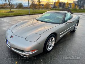 Pelēks Chevrolet Corvette 2001 Tallina, ar dzinēja tilpumu 5.70 L un nobraukumu 193 tūkst. km par 18500 €, foto  vietnē AUTOMOTO.COM.LV