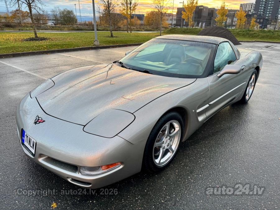 Pelēks Chevrolet Corvette 2001 Tallina, ar dzinēja tilpumu 5.70 L un nobraukumu 193 tūkst. km par 18500 €, foto 1 vietnē AUTOMOTO.COM.LV