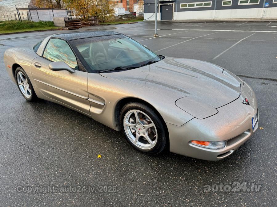 Pelēks Chevrolet Corvette 2001 Tallina, ar dzinēja tilpumu 5.70 L un nobraukumu 193 tūkst. km par 18500 €, foto 8 vietnē AUTOMOTO.COM.LV
