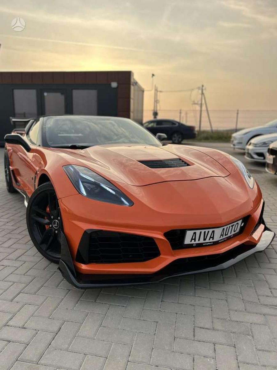 Orange Chevrolet Corvette 2015 in Kaunas, with an engine capacity of 6.16 L and mileage of 65 thousand km for 47300 €, photo 3 on AUTOMOTO.COM.LV