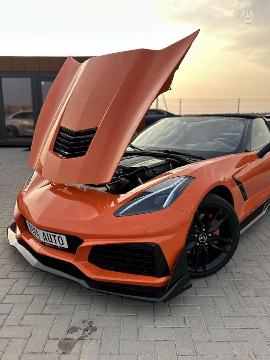 Orange Chevrolet Corvette 2015 in Kaunas, with an engine capacity of 6.16 L and mileage of 65 thousand km for 47300 €, photo 5 on AUTOMOTO.COM.LV