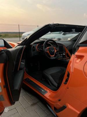 Orange Chevrolet Corvette 2015 in Kaunas, with an engine capacity of 6.16 L and mileage of 65 thousand km for 47300 €, photo 15 on AUTOMOTO.COM.LV