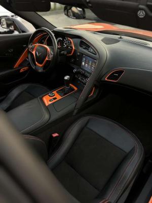 Orange Chevrolet Corvette 2015 in Kaunas, with an engine capacity of 6.16 L and mileage of 65 thousand km for 47300 €, photo 25 on AUTOMOTO.COM.LV
