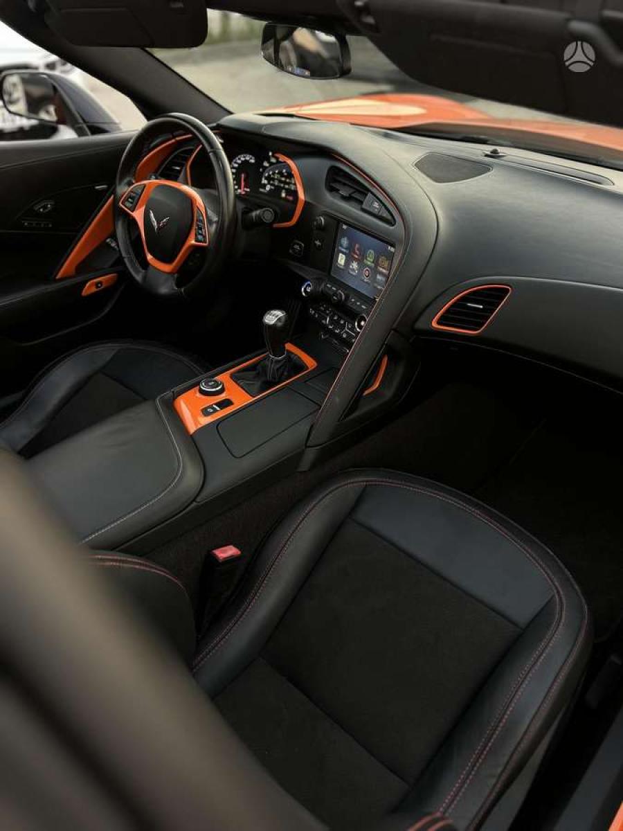 Orange Chevrolet Corvette 2015 in Kaunas, with an engine capacity of 6.16 L and mileage of 65 thousand km for 47300 €, photo 25 on AUTOMOTO.COM.LV