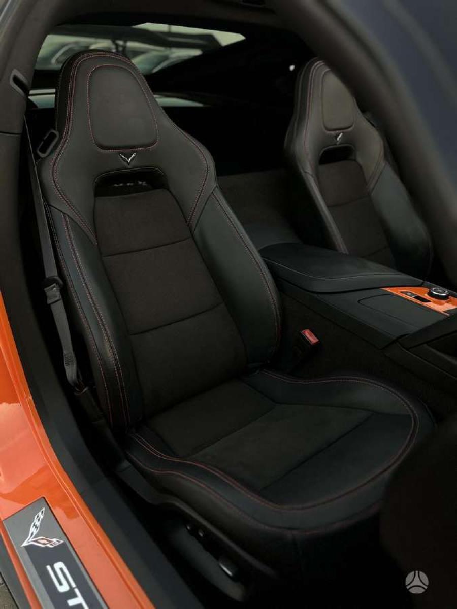 Orange Chevrolet Corvette 2015 in Kaunas, with an engine capacity of 6.16 L and mileage of 65 thousand km for 47300 €, photo 26 on AUTOMOTO.COM.LV