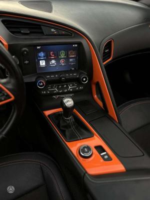 Orange Chevrolet Corvette 2015 in Kaunas, with an engine capacity of 6.16 L and mileage of 65 thousand km for 47300 €, photo 32 on AUTOMOTO.COM.LV