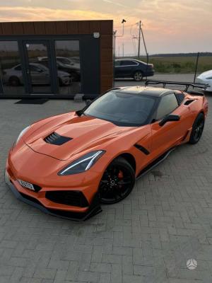 Orange Chevrolet Corvette 2015 in Kaunas, with an engine capacity of 6.16 L and mileage of 65 thousand km for 47300 €, photo 38 on AUTOMOTO.COM.LV