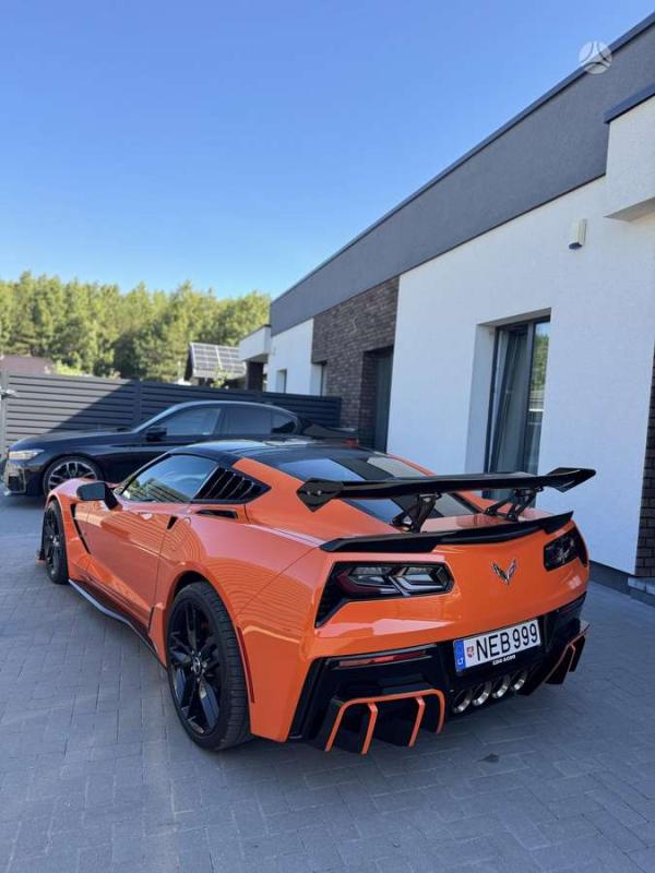 Orange Chevrolet Corvette 2016 in Vilnius, with an engine capacity of 6.20 L and mileage of 60 thousand km for 55000 €, photo 4 on AUTOMOTO.COM.LV