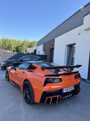 Orange Chevrolet Corvette 2016 in Vilnius, with an engine capacity of 6.20 L and mileage of 60 thousand km for 55000 €, photo 5 on AUTOMOTO.COM.LV
