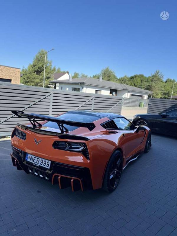 Orange Chevrolet Corvette 2016 in Vilnius, with an engine capacity of 6.20 L and mileage of 60 thousand km for 55000 €, photo 5 on AUTOMOTO.COM.LV