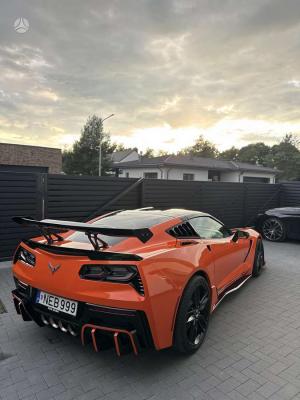 Orange Chevrolet Corvette 2016 in Vilnius, with an engine capacity of 6.20 L and mileage of 60 thousand km for 55000 €, photo 9 on AUTOMOTO.COM.LV
