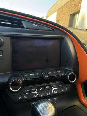 Orange Chevrolet Corvette 2016 in Vilnius, with an engine capacity of 6.20 L and mileage of 60 thousand km for 55000 €, photo 19 on AUTOMOTO.COM.LV