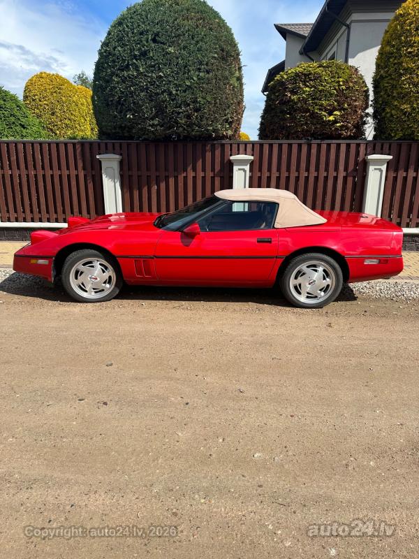Red Chevrolet Corvette 1988 in Riga, with an engine capacity of 0.25 L and mileage of 62 thousand km for 16000 €, photo 1 on AUTOMOTO.COM.LV