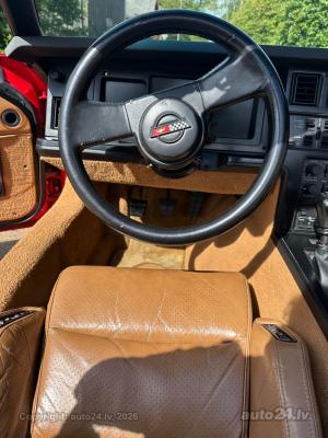 Red Chevrolet Corvette 1988 in Riga, with an engine capacity of 0.25 L and mileage of 62 thousand km for 16000 €, photo 9 on AUTOMOTO.COM.LV