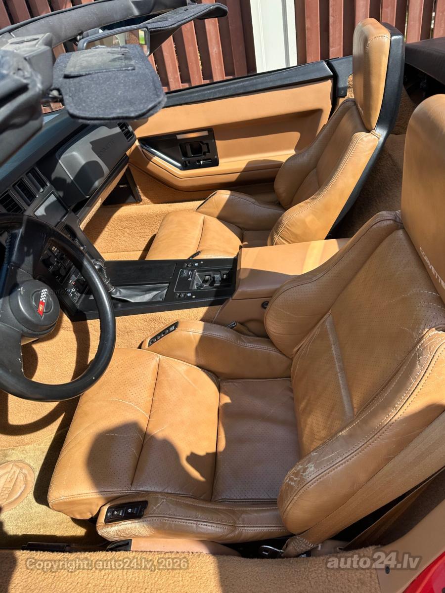 Red Chevrolet Corvette 1988 in Riga, with an engine capacity of 0.25 L and mileage of 62 thousand km for 16000 €, photo 12 on AUTOMOTO.COM.LV
