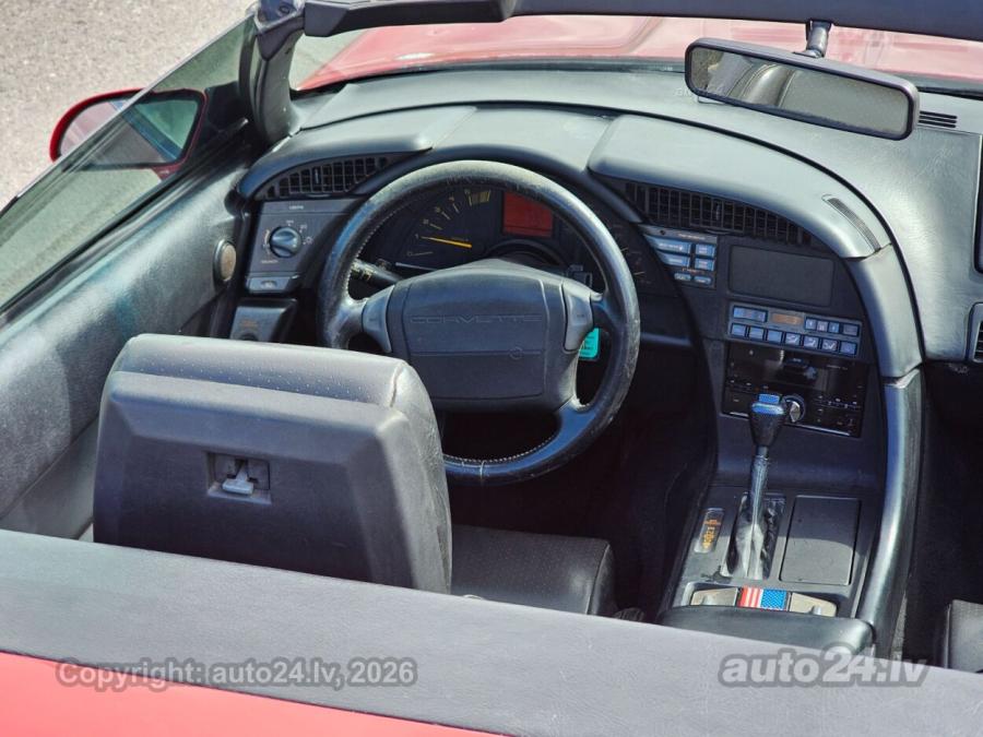 Red Chevrolet Corvette 1991 in Tallinn, with an engine capacity of 5.70 L and mileage of 0 thousand km for 9500 €, photo 14 on AUTOMOTO.COM.LV