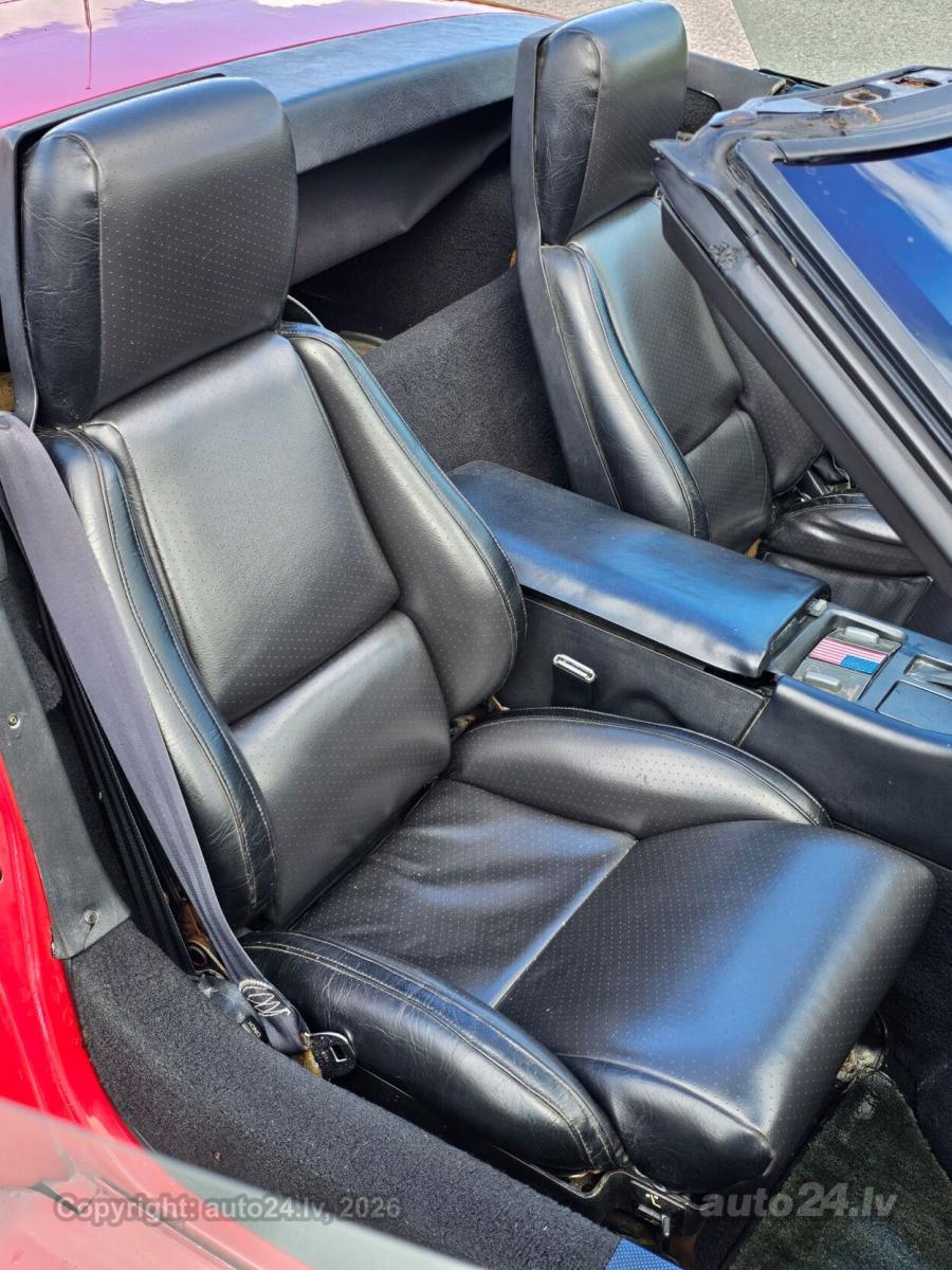 Red Chevrolet Corvette 1991 in Tallinn, with an engine capacity of 5.70 L and mileage of 0 thousand km for 9500 €, photo 17 on AUTOMOTO.COM.LV