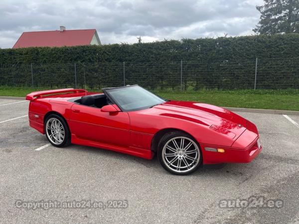 Red Chevrolet Corvette 1992 in Tallinn, with an engine capacity of 5.70 L and mileage of 75 thousand km for 15000 €, photo 4 on AUTOMOTO.COM.LV