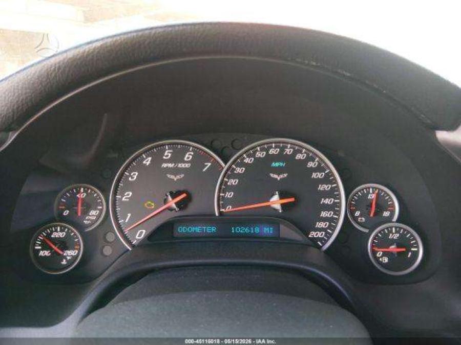Red Chevrolet Corvette 2006 in Klaipeda, with an engine capacity of 6.00 L and mileage of 160 thousand km for 6500 €, photo 8 on AUTOMOTO.COM.LV