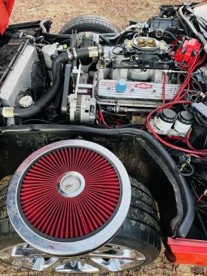 Red Chevrolet Corvette 1987 in Kaisiadorys, with an engine capacity of 5.70 L and mileage of 65 thousand km for 7500 €, photo 33 on AUTOMOTO.COM.LV