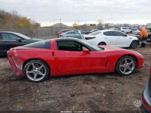 Sarkans Chevrolet Corvette 2005 Klaipėda, ar dzinēja tilpumu 6.00 L un nobraukumu 120 tūkst. km par 7000 €, foto 13 vietnē AUTOMOTO.COM.LV