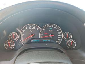 Sarkans Chevrolet Corvette 2006 Viļņa, ar dzinēja tilpumu 6.00 L un nobraukumu 130 tūkst. km par 18500 €, foto 11 vietnē AUTOMOTO.COM.LV