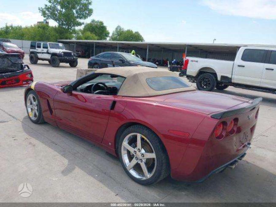 Red Chevrolet Corvette 2007 in Klaipeda, with an engine capacity of 0.00 L and mileage of 90 thousand km for 11500 €, photo 4 on AUTOMOTO.COM.LV