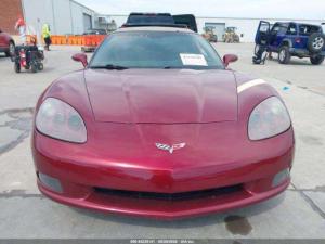 Red Chevrolet Corvette 2007 in Klaipeda, with an engine capacity of 0.00 L and mileage of 90 thousand km for 11500 €, photo 7 on AUTOMOTO.COM.LV