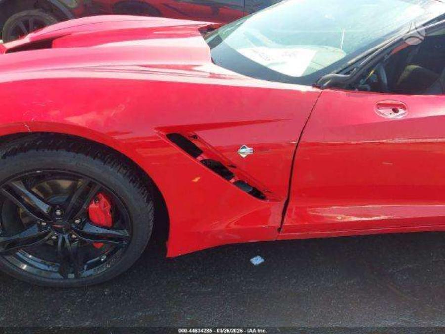 Red Chevrolet Corvette 2017 in Klaipeda, with an engine capacity of 6.20 L and mileage of 41 thousand km for 20200 €, photo 7 on AUTOMOTO.COM.LV