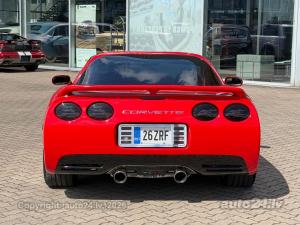 Red Chevrolet Corvette 2000 in Tallinn, with an engine capacity of 5.70 L and mileage of 48 thousand km for 27900 €, photo 8 on AUTOMOTO.COM.LV