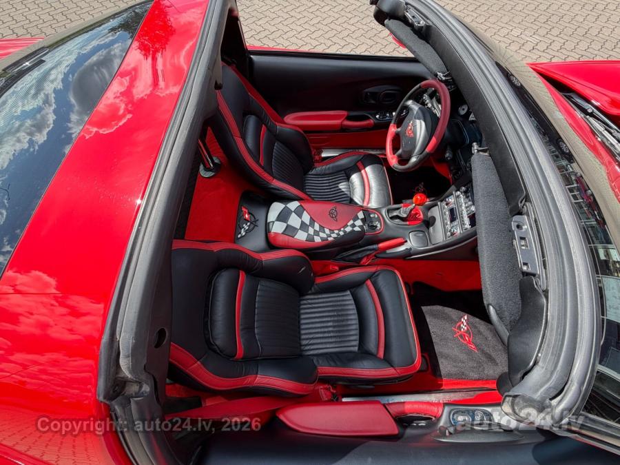 Red Chevrolet Corvette 2000 in Tallinn, with an engine capacity of 5.70 L and mileage of 48 thousand km for 27900 €, photo 20 on AUTOMOTO.COM.LV