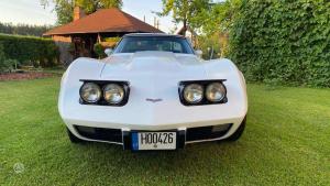 Balts Chevrolet Corvette 1979 Viļņa, ar dzinēja tilpumu 5.70 L un nobraukumu 141 tūkst. km par 19000 €, foto 6 vietnē AUTOMOTO.COM.LV