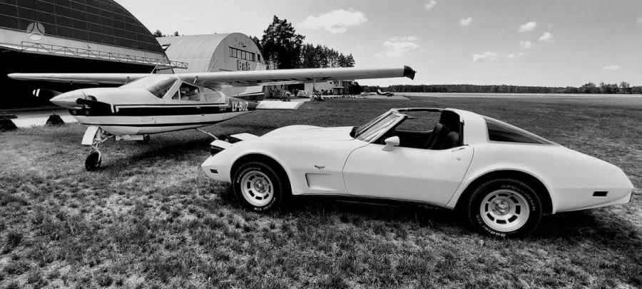 Balts Chevrolet Corvette 1979 Viļņa, ar dzinēja tilpumu 5.70 L un nobraukumu 141 tūkst. km par 19000 €, foto 17 vietnē AUTOMOTO.COM.LV