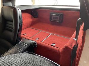 Balts Chevrolet Corvette 1979 Viļņa, ar dzinēja tilpumu 5.70 L un nobraukumu 141 tūkst. km par 19000 €, foto 23 vietnē AUTOMOTO.COM.LV