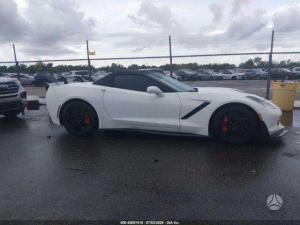 Balts Chevrolet Corvette 2014 Klaipėda, ar dzinēja tilpumu 6.20 L un nobraukumu 266 tūkst. km par 13100 €, foto 5 vietnē AUTOMOTO.COM.LV