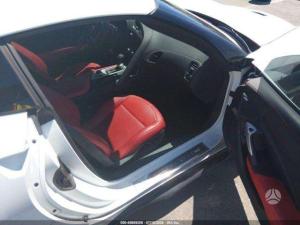 Balts Chevrolet Corvette 2016 Klaipėda, ar dzinēja tilpumu 6.20 L un nobraukumu 71 tūkst. km par 25300 €, foto 6 vietnē AUTOMOTO.COM.LV