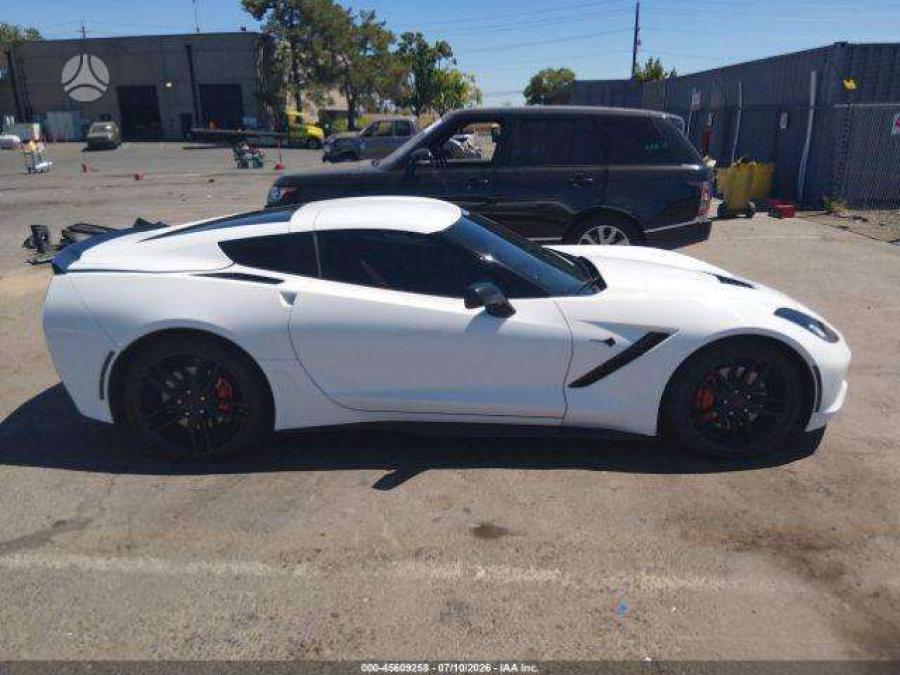 Balts Chevrolet Corvette 2016 Klaipėda, ar dzinēja tilpumu 6.20 L un nobraukumu 71 tūkst. km par 25300 €, foto 15 vietnē AUTOMOTO.COM.LV