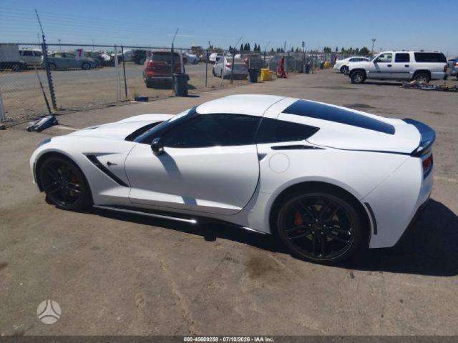 Balts Chevrolet Corvette 2016 Klaipėda, ar dzinēja tilpumu 6.20 L un nobraukumu 71 tūkst. km par 25300 €, foto 16 vietnē AUTOMOTO.COM.LV