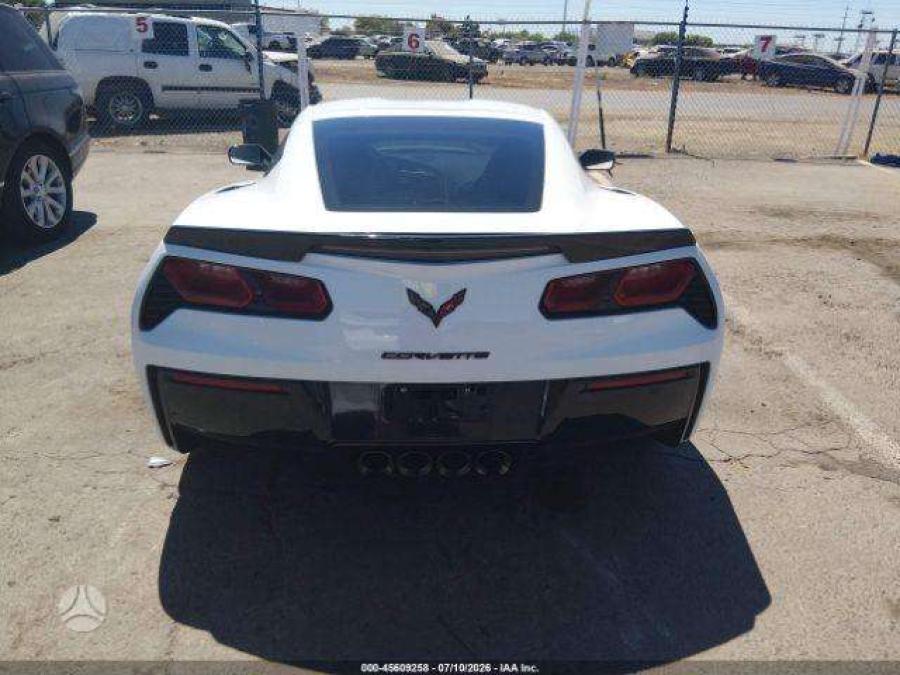Balts Chevrolet Corvette 2016 Klaipėda, ar dzinēja tilpumu 6.20 L un nobraukumu 71 tūkst. km par 25300 €, foto 18 vietnē AUTOMOTO.COM.LV