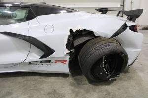 White Chevrolet Corvette 2023 in Siauliai, with an engine capacity of 6.16 L and mileage of 36 thousand km for 74900 €, photo 6 on AUTOMOTO.COM.LV
