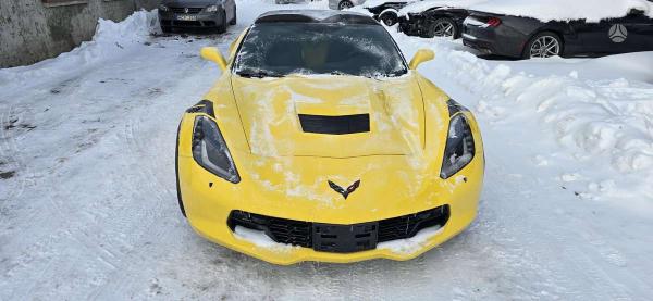 Dzeltens Chevrolet Corvette 2019 Klaipėda, ar dzinēja tilpumu 6.20 L un nobraukumu 74 tūkst. km par 48888 €, foto 2 vietnē AUTOMOTO.COM.LV