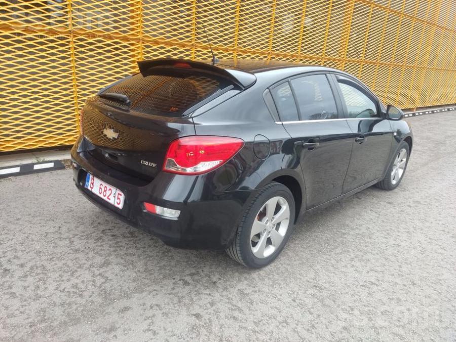 Melns Chevrolet Cruze 2012 Ogre, ar dzinēja tilpumu 1.70 L un nobraukumu 0 tūkst. km par 4190 €, foto 2 vietnē AUTOMOTO.COM.LV