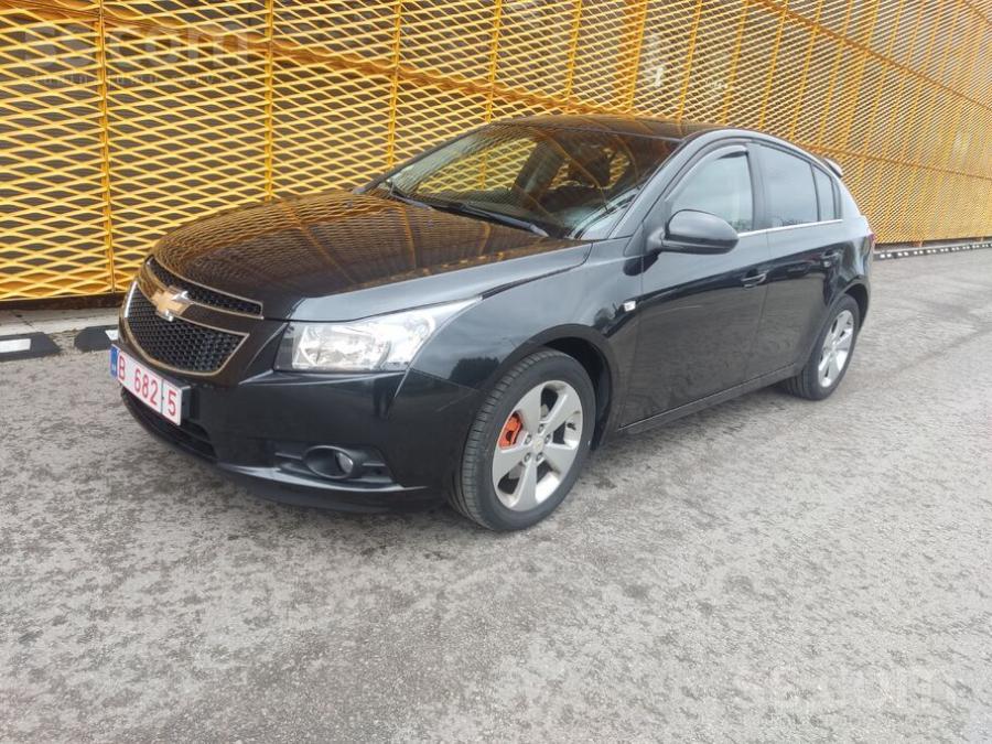 Melns Chevrolet Cruze 2012 Ogre, ar dzinēja tilpumu 1.70 L un nobraukumu 0 tūkst. km par 4190 €, foto 4 vietnē AUTOMOTO.COM.LV
