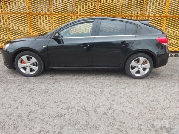 Melns Chevrolet Cruze 2012 Ogre, ar dzinēja tilpumu 1.70 L un nobraukumu 0 tūkst. km par 4190 €, foto 6 vietnē AUTOMOTO.COM.LV