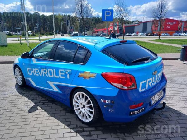 Melns Chevrolet Cruze 2012 Jūrmala, ar dzinēja tilpumu 2.00 L un nobraukumu 233 tūkst. km par 3700 €, foto 2 vietnē AUTOMOTO.COM.LV