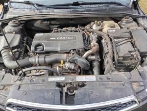 Black Chevrolet Cruze 2012 in Rezekne, with an engine capacity of 1.70 L and mileage of 194 thousand km for 3300 €, photo 15 on AUTOMOTO.COM.LV