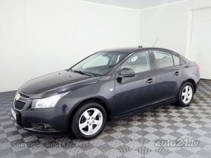 Черный Шевроле Круз 2011 в Таллин, объемом двигателя 1.60 л и пробегом 204 тыс. км за 1899 €, фото 3 на AUTOMOTO.COM.LV