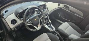 Black Chevrolet Cruze 2011 in Siauliai, with an engine capacity of 2.00 L and mileage of 170 thousand km for 3499 €, photo 26 on AUTOMOTO.COM.LV