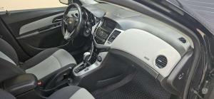 Black Chevrolet Cruze 2011 in Siauliai, with an engine capacity of 2.00 L and mileage of 170 thousand km for 3499 €, photo 30 on AUTOMOTO.COM.LV